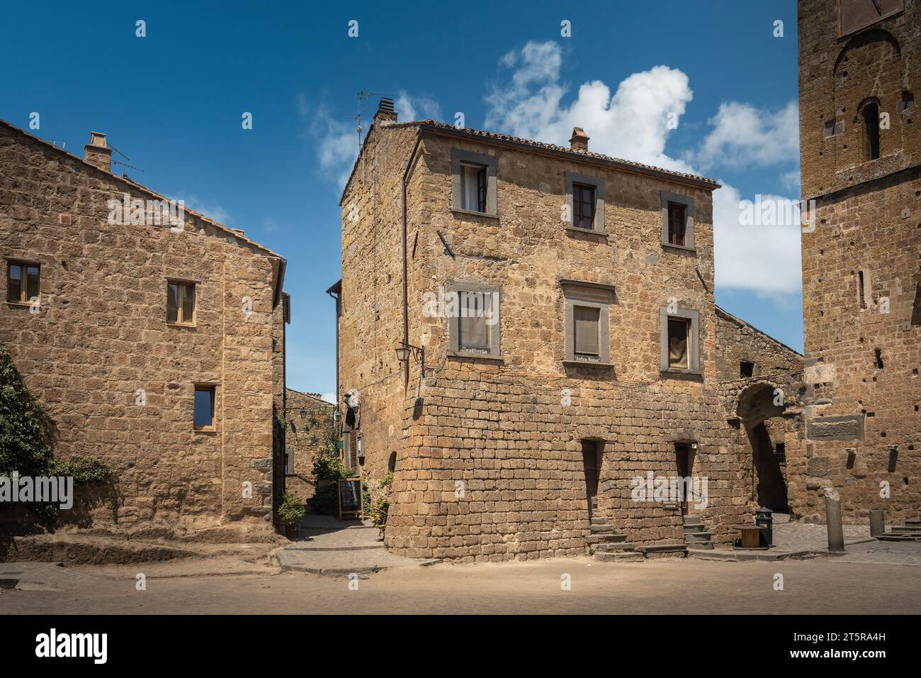 Buildings in Civita di Bagnoregio - ancient italian town. Italy, Lazio ...