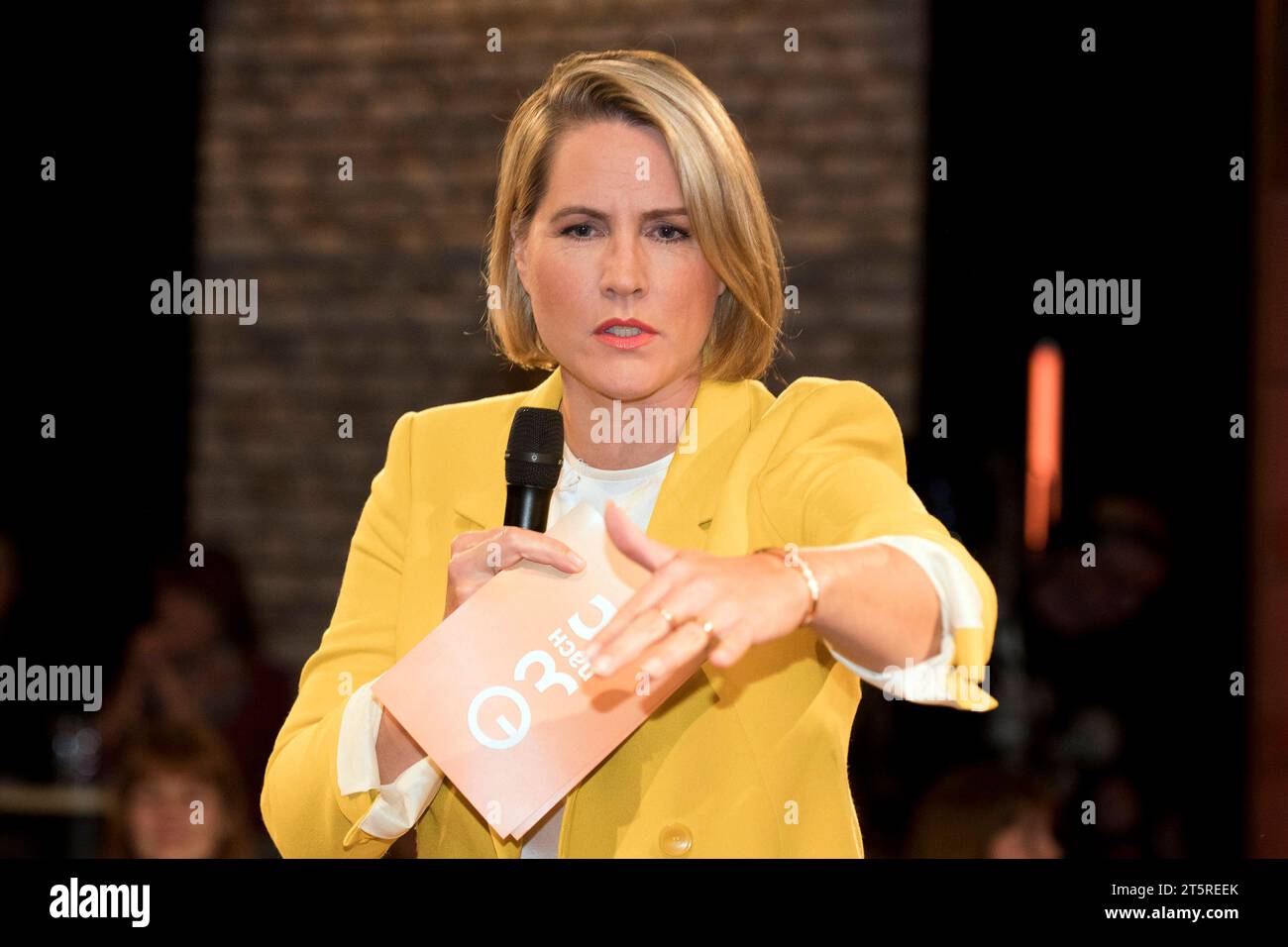 Judith Rakers im Bild: Judith Rakers - Moderatorin von 3nach9. Vor ...