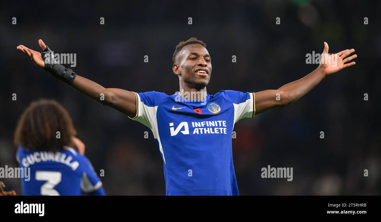 London, UK. 06 Nov 2023 - Tottenham Hotspur v Chelsea - Premier League ...