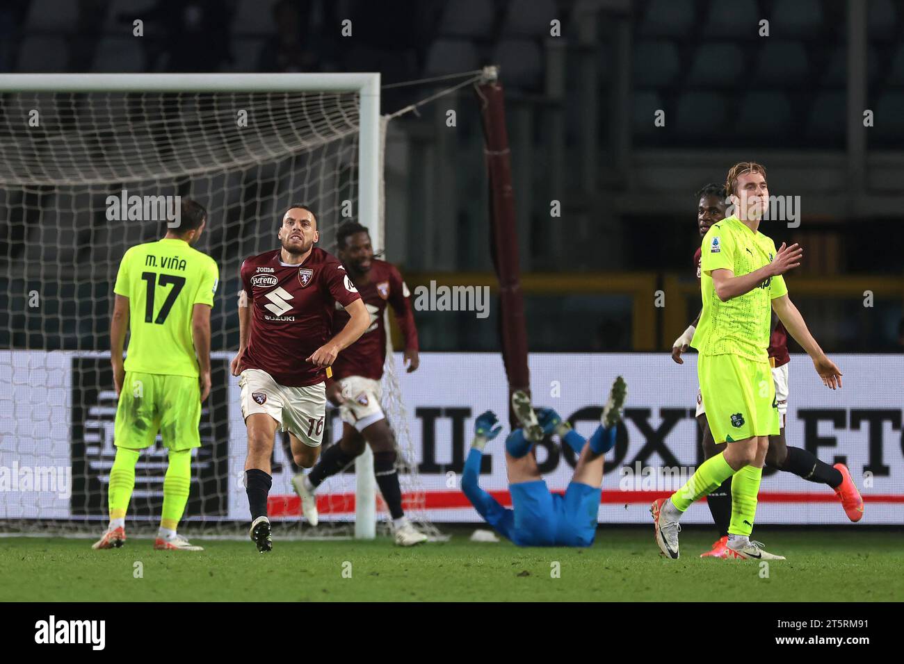Turin, Italy. 6th Nov, 2023. Nikola Vlasic of Torino FC celebrates ...