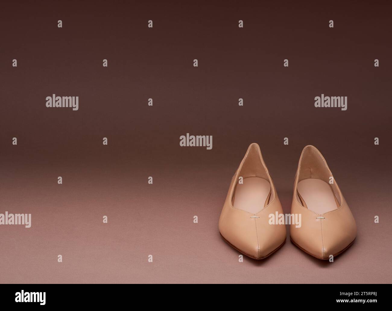 Ballerina toes hi-res stock photography and images - Alamy