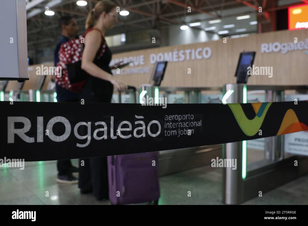 Tom Jobim International Airport Galeão Rio de Janeiro. Taxi and Uber ...
