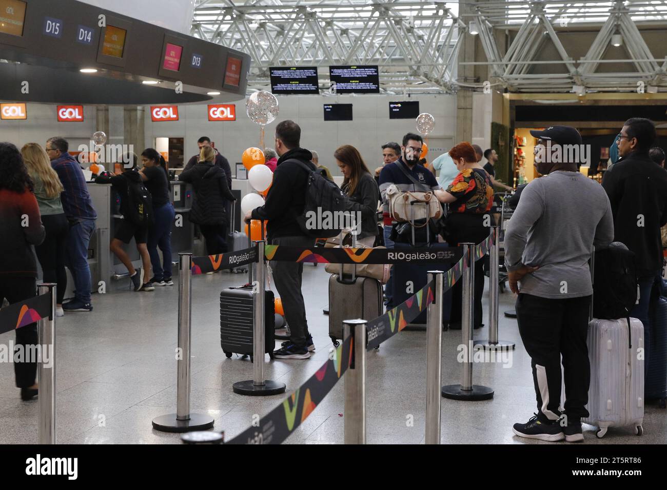 Tom Jobim International Airport Galeão Rio de Janeiro. Taxi and Uber ...