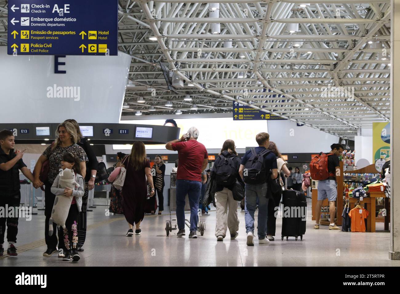 Tom Jobim International Airport Galeão Rio de Janeiro. Taxi and Uber ...