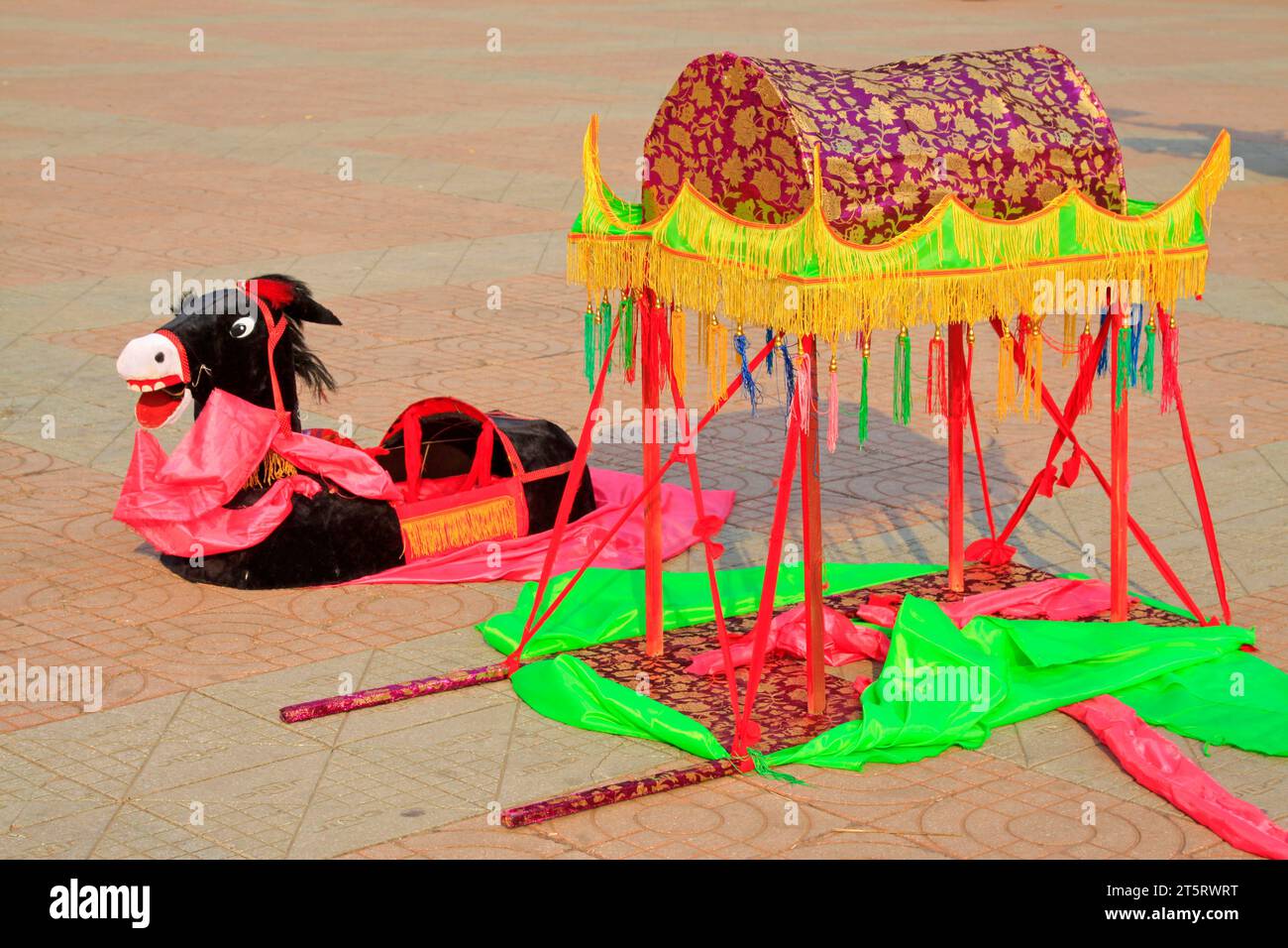 Dance props hi-res stock photography and images - Alamy