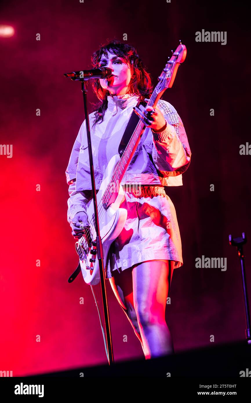 Upsahl melanie martinez hi-res stock photography and images - Alamy