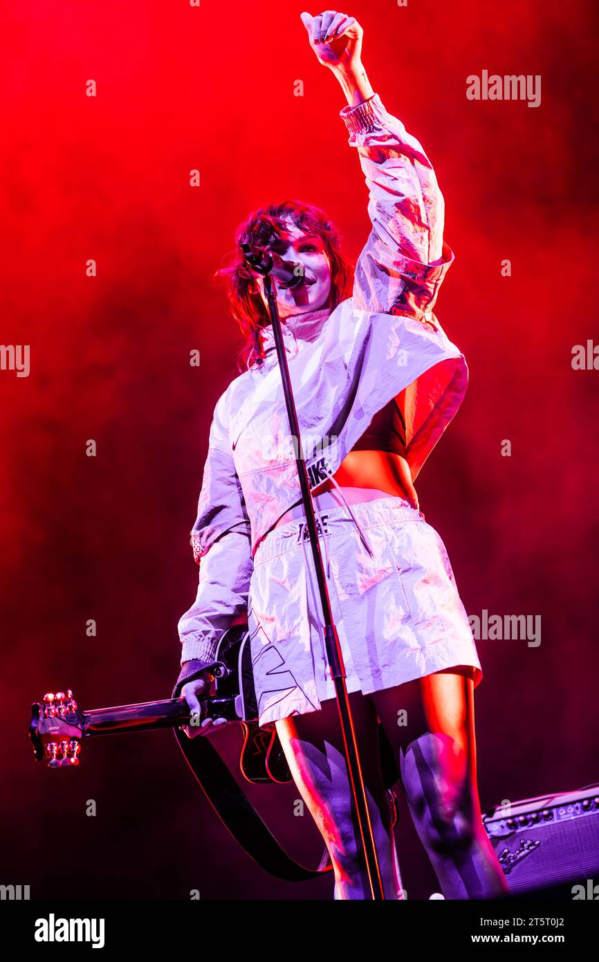 Milan, Italy. 06th Nov, 2023. The American singer-songwriter Taylor ...