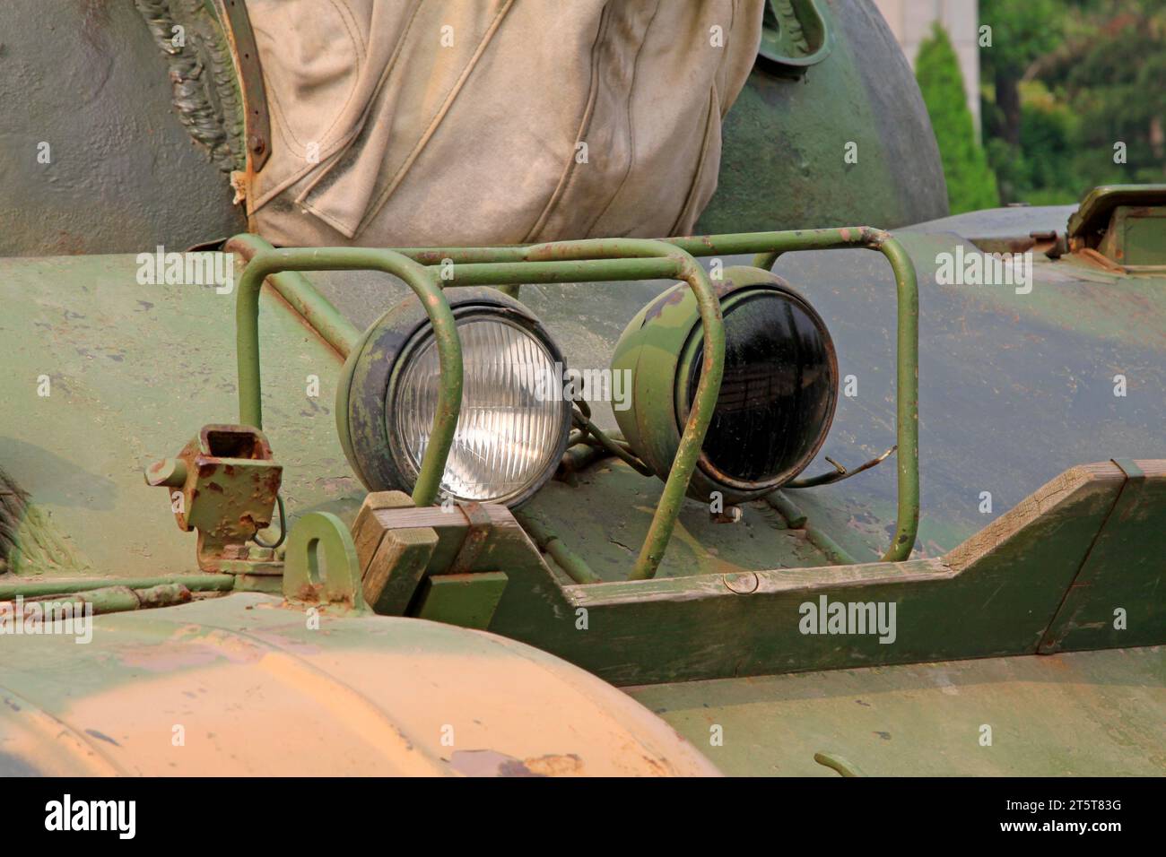 Tank tools hi-res stock photography and images - Alamy