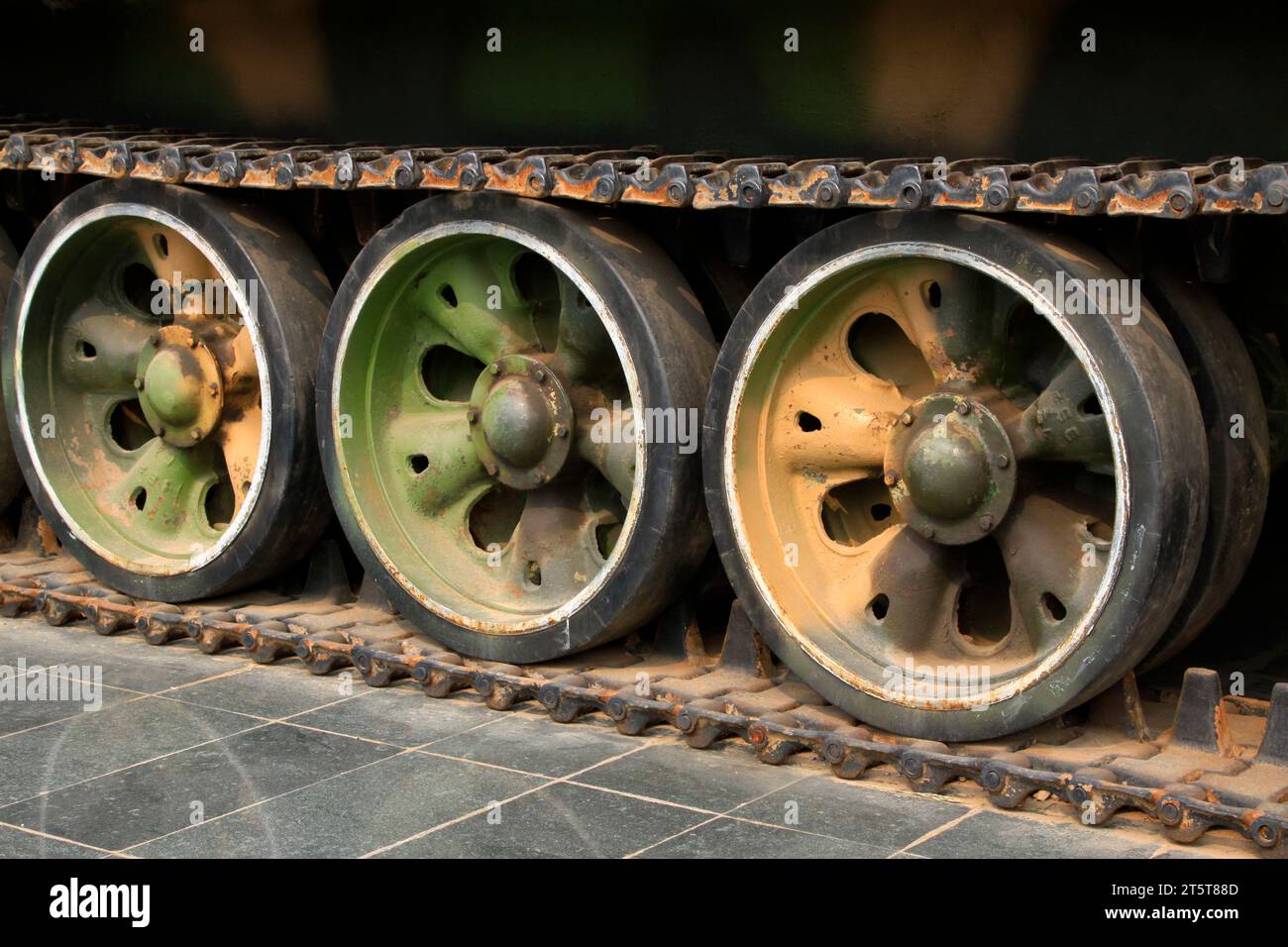 Tank caterpillar band, closeup of photo Stock Photo - Alamy