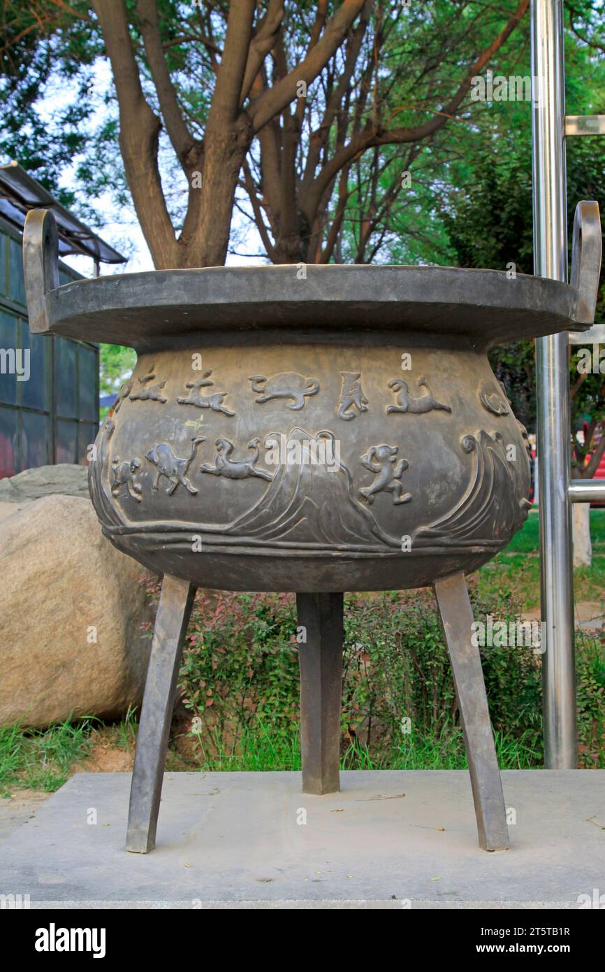 Traditional Chinese bronze ritual vessels, closeup of photo Stock Photo ...