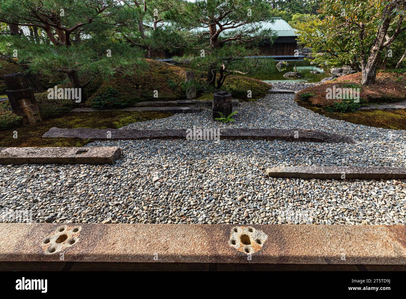 Kyoto State Guest House Garden - Kyoto State Guest House is managed by ...