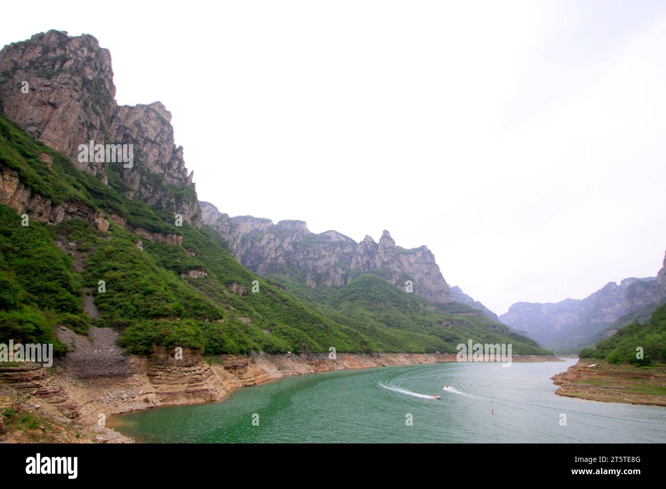 reservoir landscape in Yuntai mountain scenic spot, jiaozuo city, henan ...