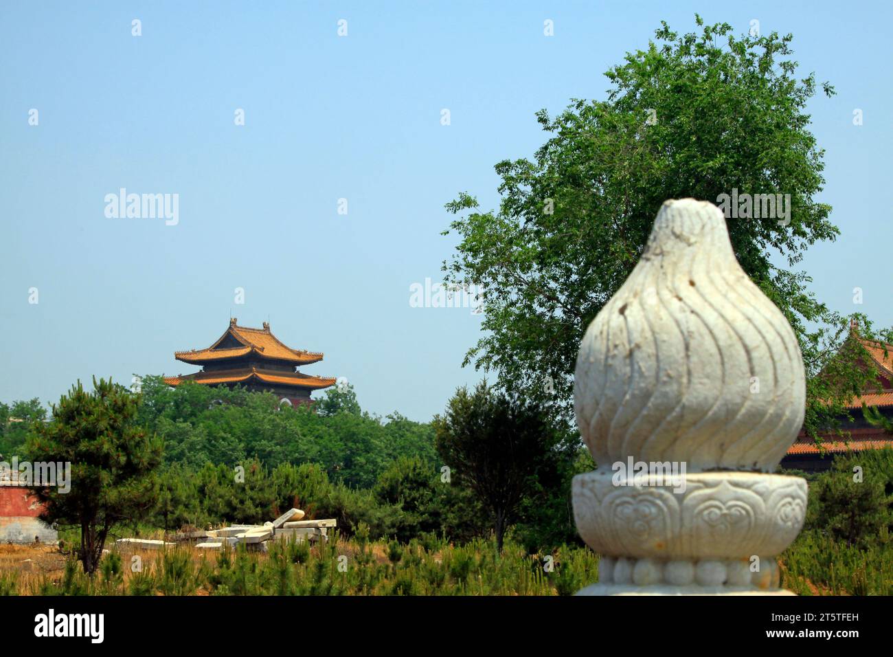 ancient Chinese traditional architectural style palace and stone column ...