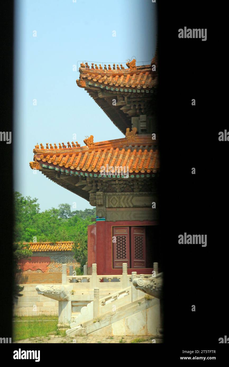 Traditional Chinese architectural style glazed tile eaves in Eastern ...