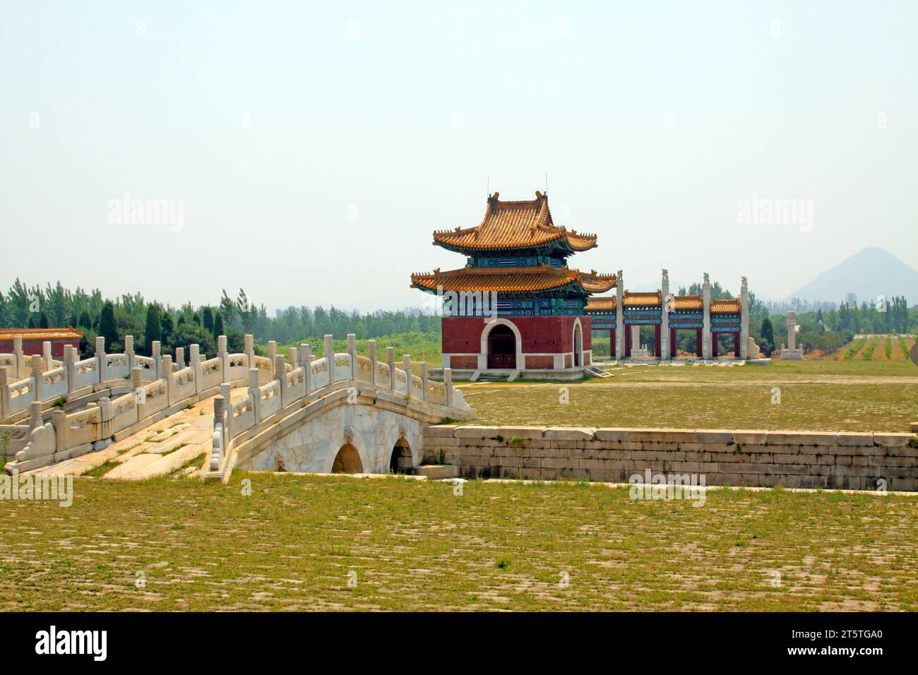 Chinese ancient architectural landscape in Eastern Royal Tombs of the ...