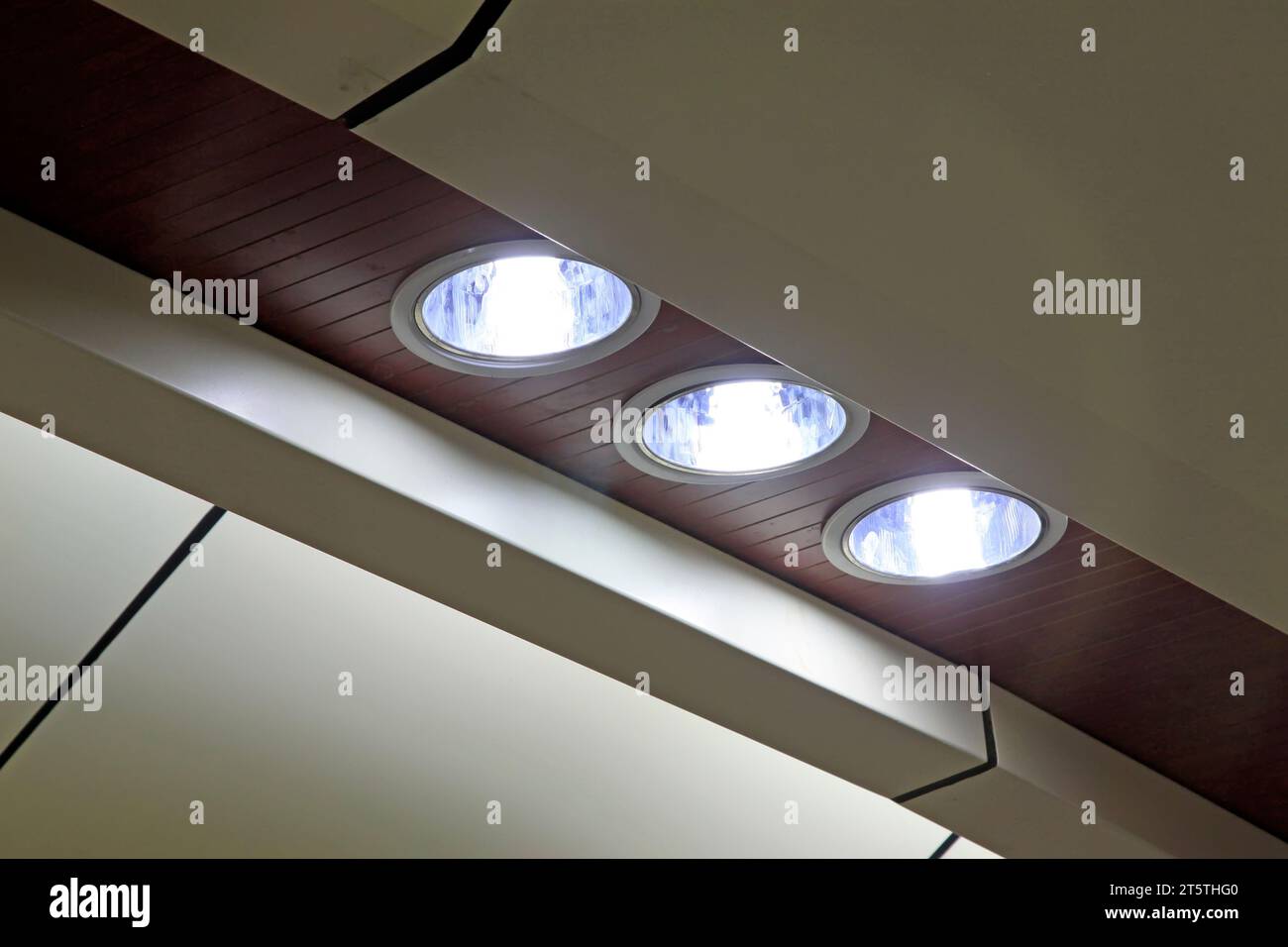 Ceiling lighting hi-res stock photography and images - Alamy