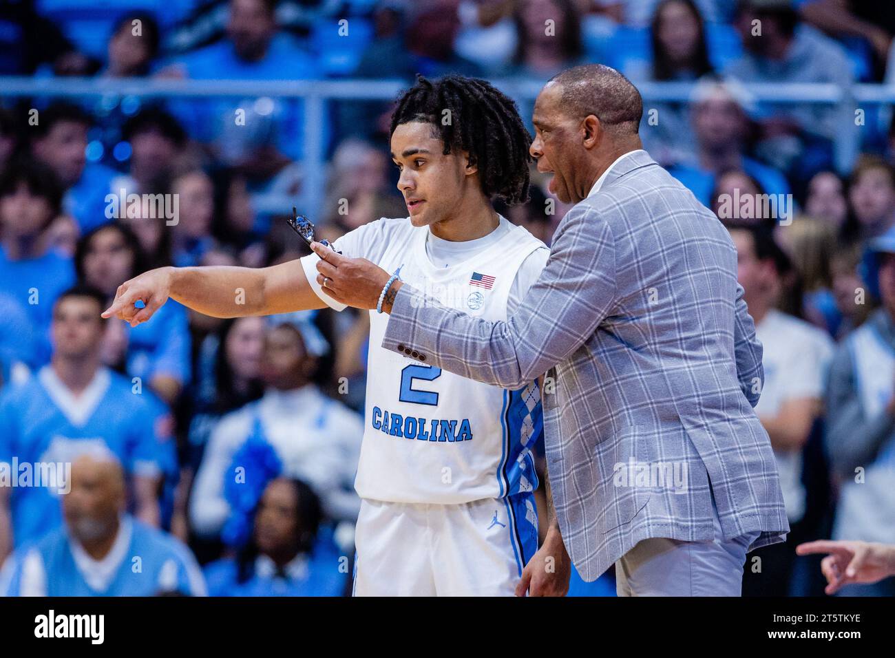 Chapel Hill, NC, USA. 6th Nov, 2023. North Carolina Tar Heels guard ...