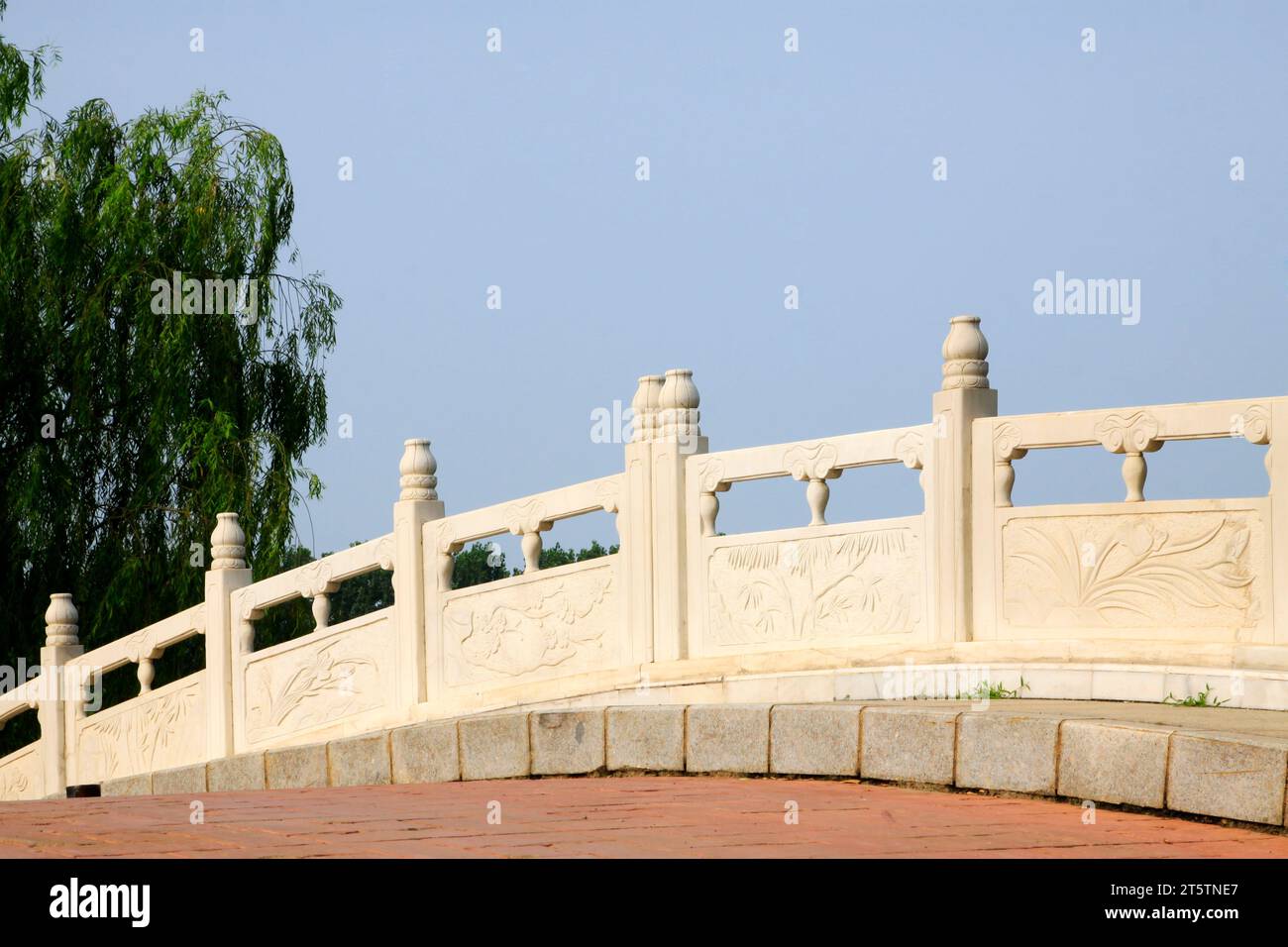white marble stone bridge Stock Photo - Alamy