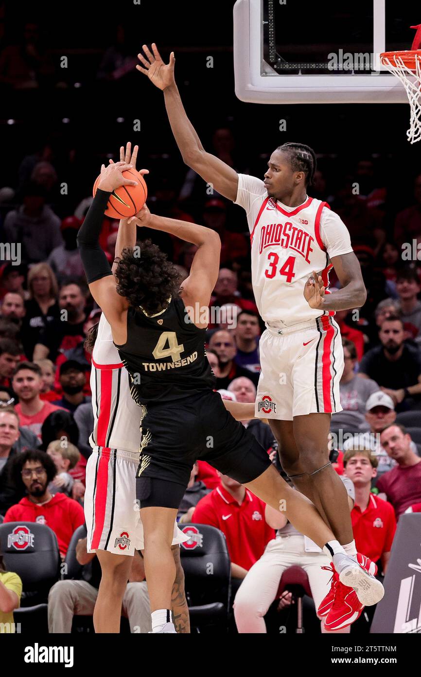 November 6, 2023, Columbus, Ohio, U.S: Ohio State Buckeyes center Felix ...
