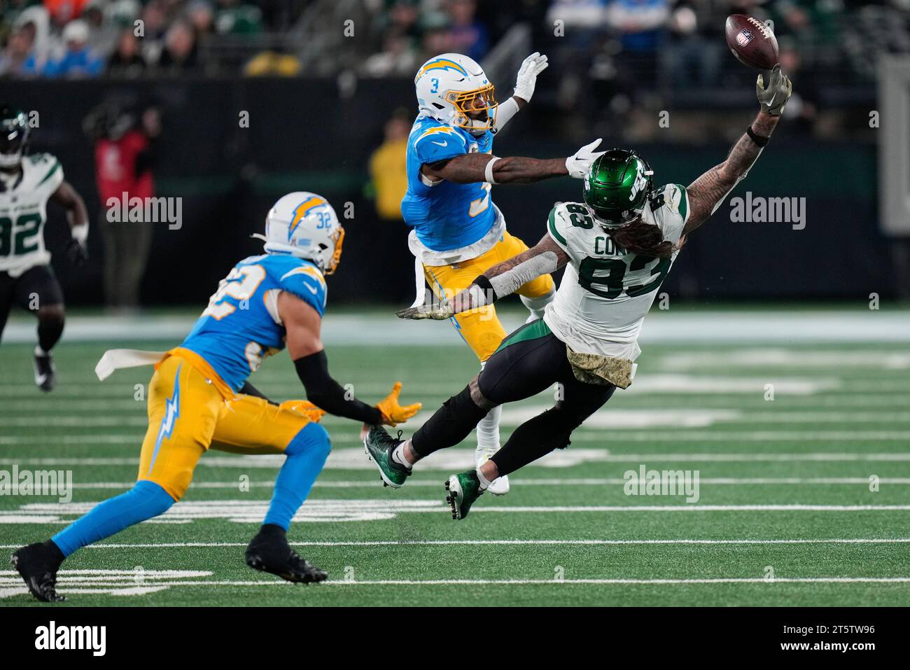 Los Angeles Chargers safety Derwin James Jr. (3) commits pass ...