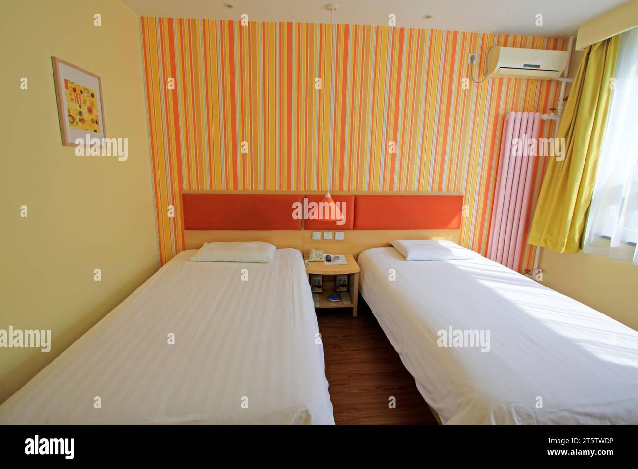 Hotel room facilities hi-res stock photography and images - Alamy