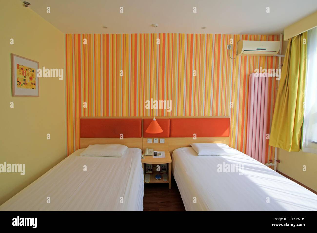Hotel room facilities hi-res stock photography and images - Alamy