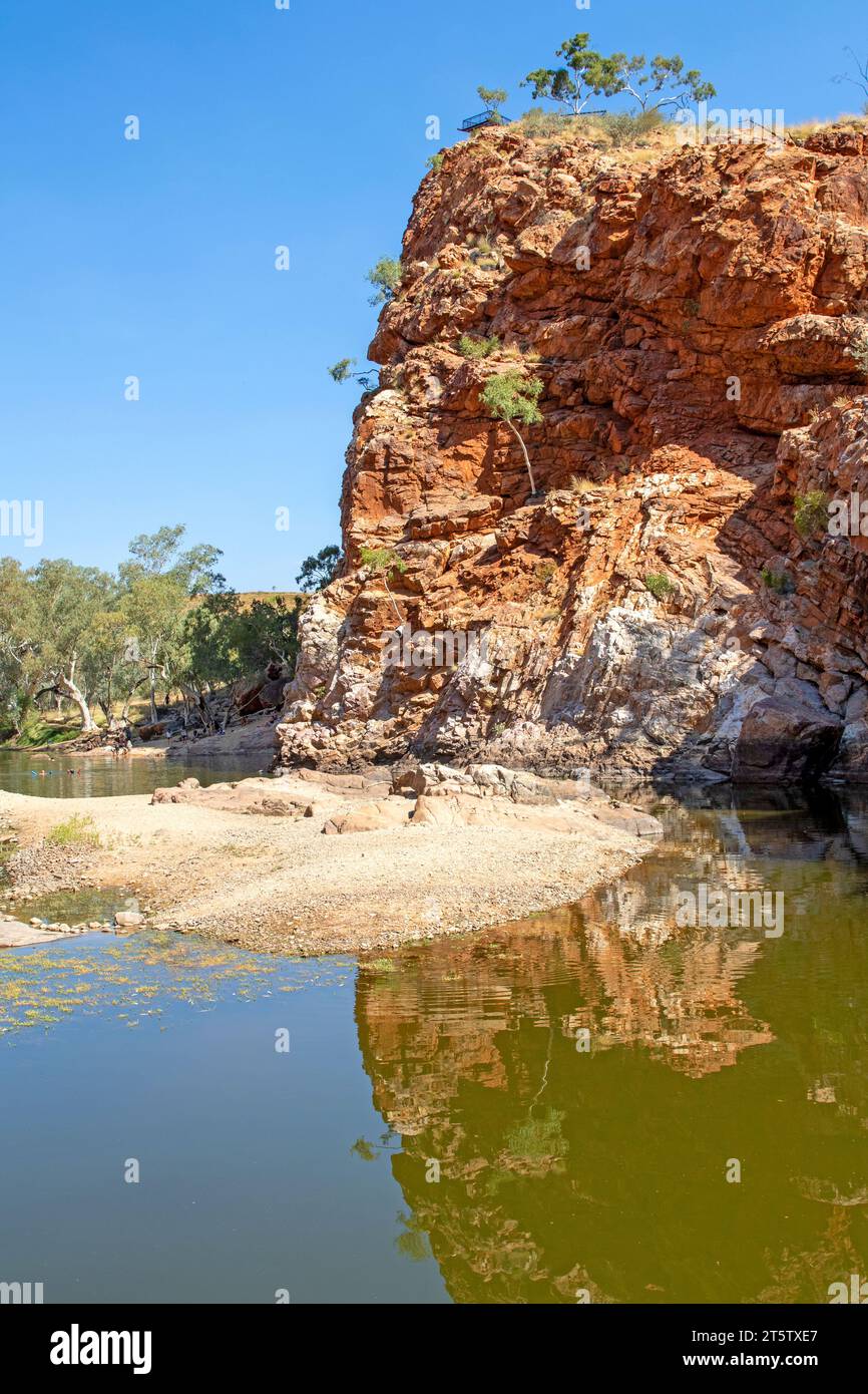 Ormiston gorge central australia hi-res stock photography and images ...