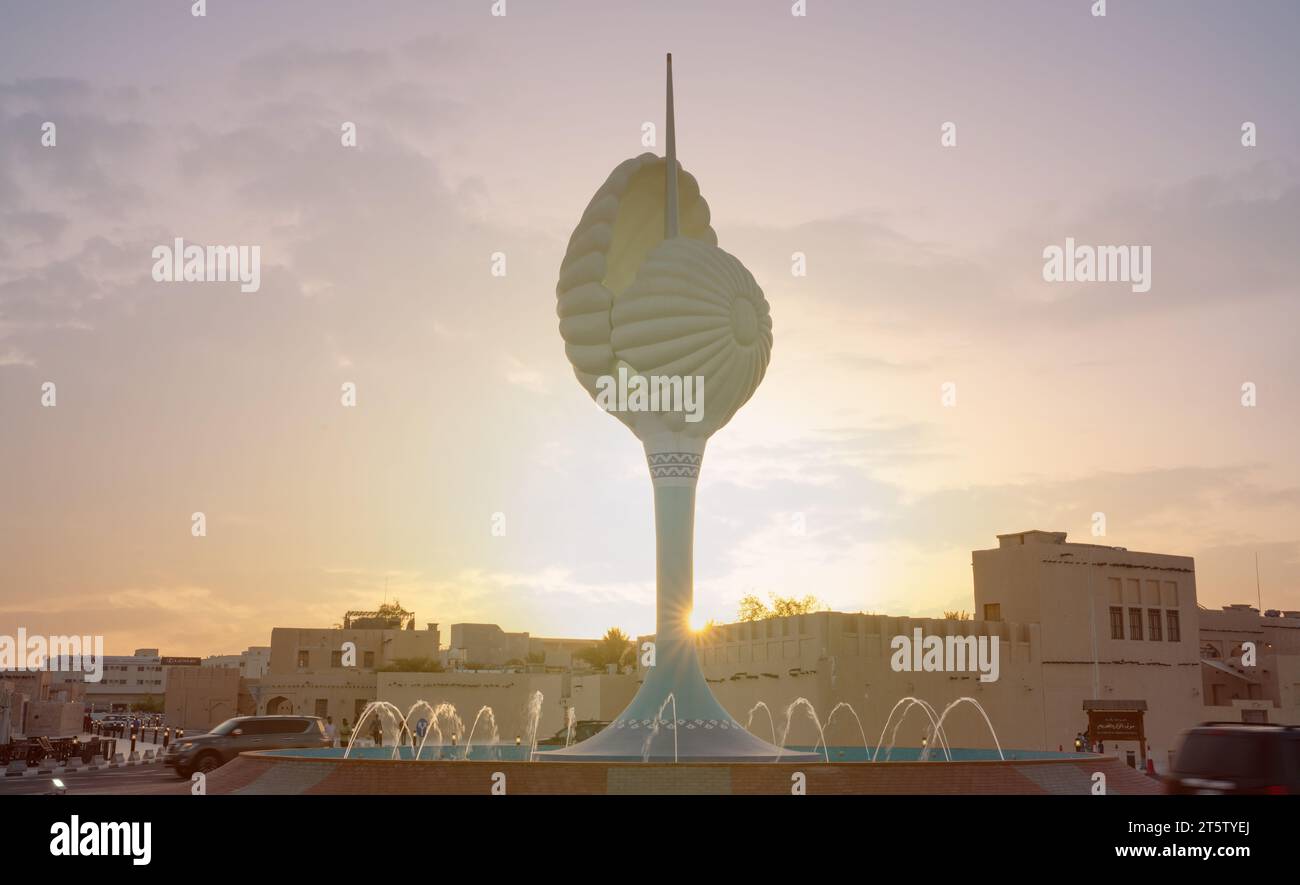 iconic landmark, wakrah pearl roundabout Stock Photo - Alamy