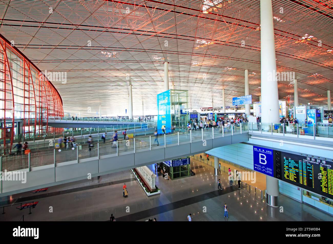 Beijing Capital International Airport T3 terminal channel and column ...