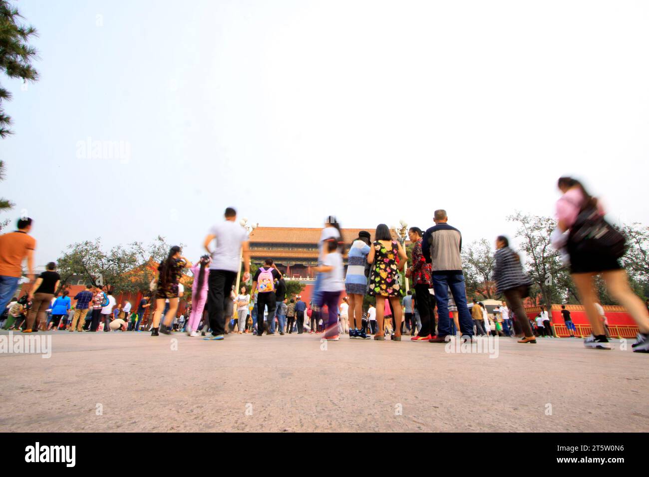 Visitors outside the Imperial Palace, Beijing Stock Photo - Alamy