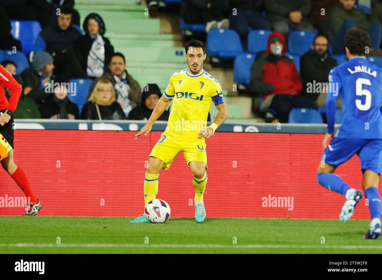 Getafe, Spain. 6th Nov, 2023. Iza Carcelen (Cadiz) Football/Soccer ...