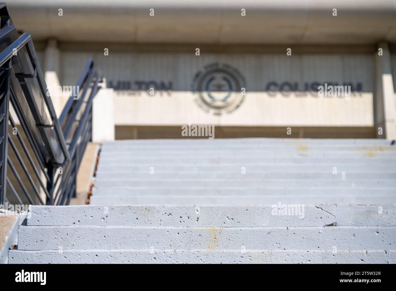Hilton coliseum hi-res stock photography and images - Alamy