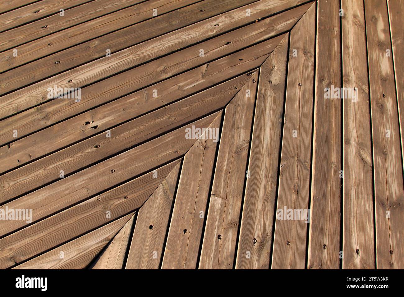 Joint splice hi-res stock photography and images - Alamy