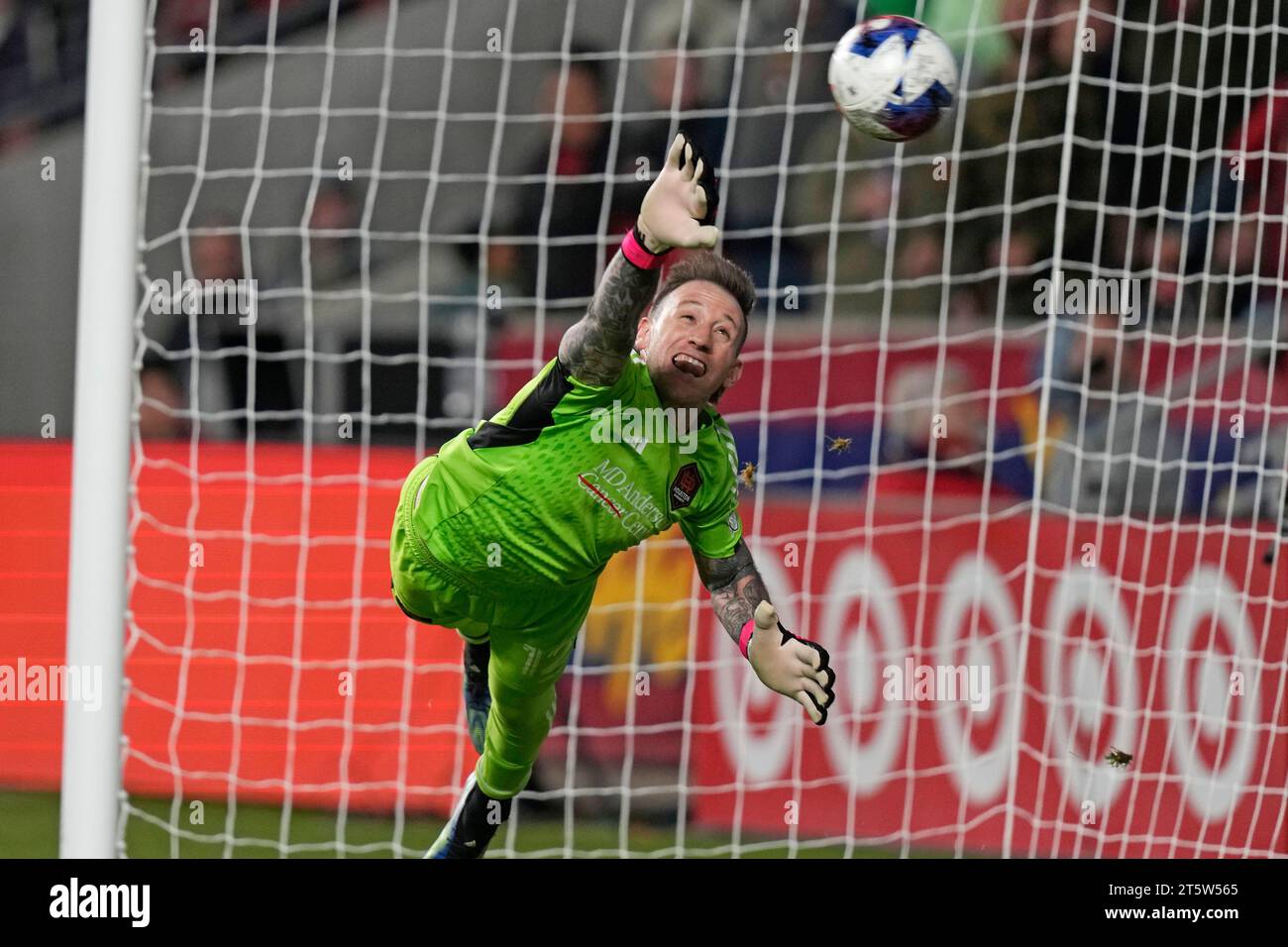 Houston Dynamo goalkeeper Steve Clark is scored against during the ...