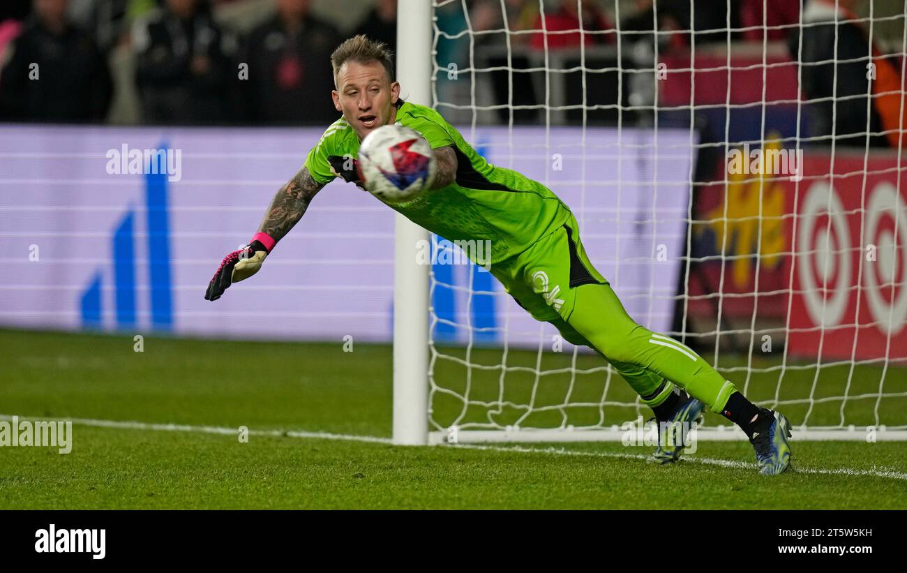 Houston Dynamo goalkeeper Steve Clark is scored against during an ...