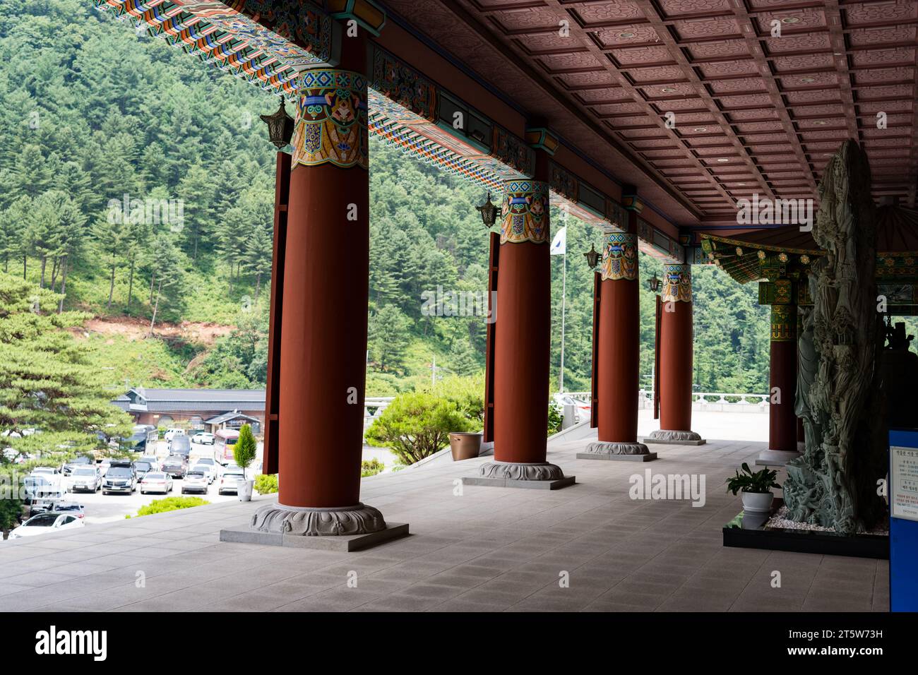 Asian traditional national park architecture hi-res stock photography ...