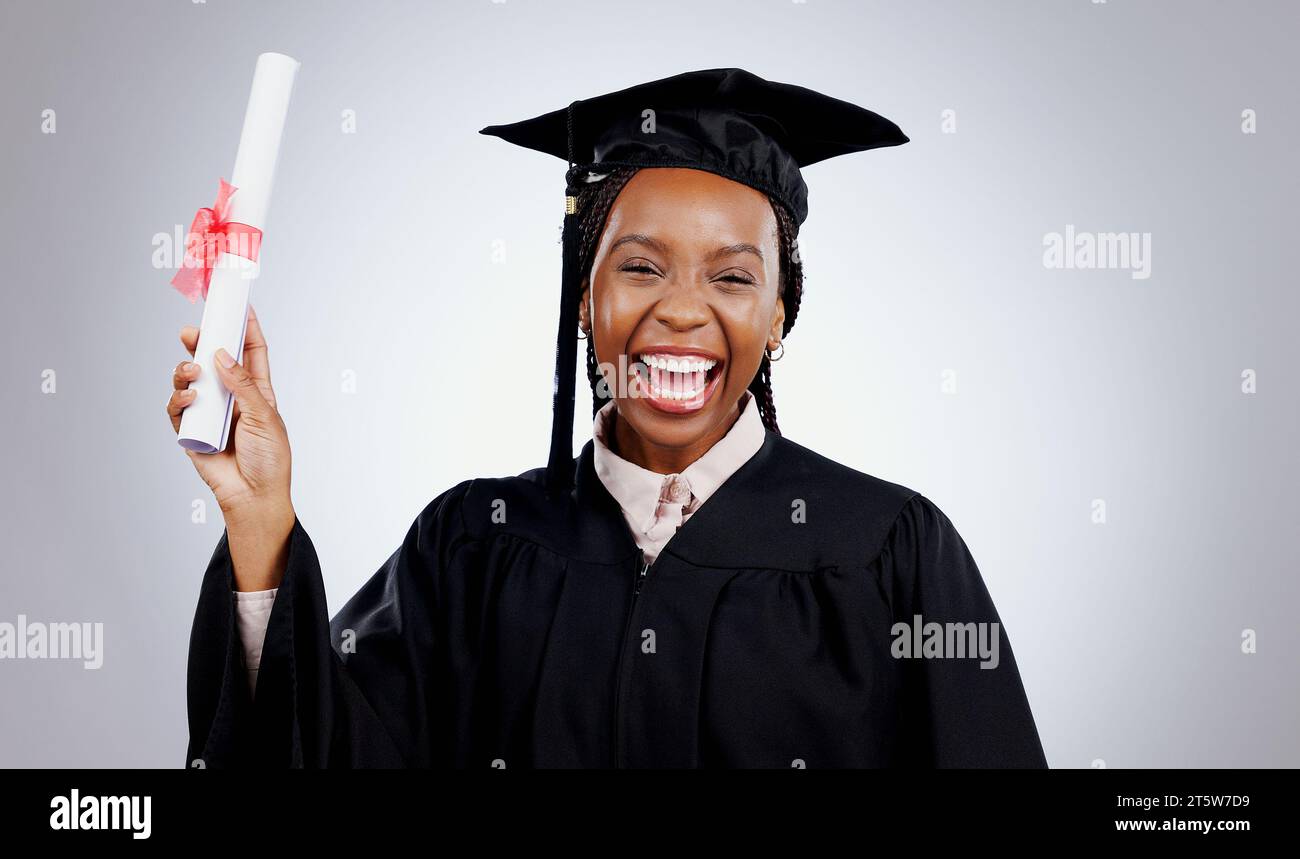 Graduate college woman africa hi-res stock photography and images - Alamy