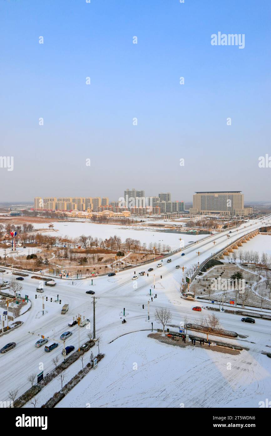 urban snow scene Stock Photo - Alamy