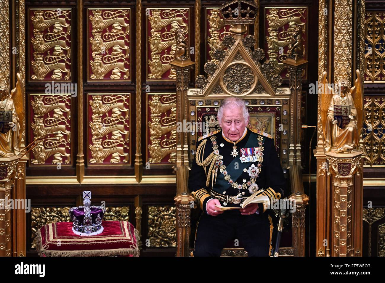 File photo dated 10/5/2022 of the Prince of Wales reads the Queen's ...