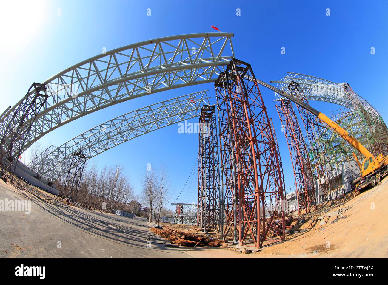 steel pipe truss Stock Photo - Alamy