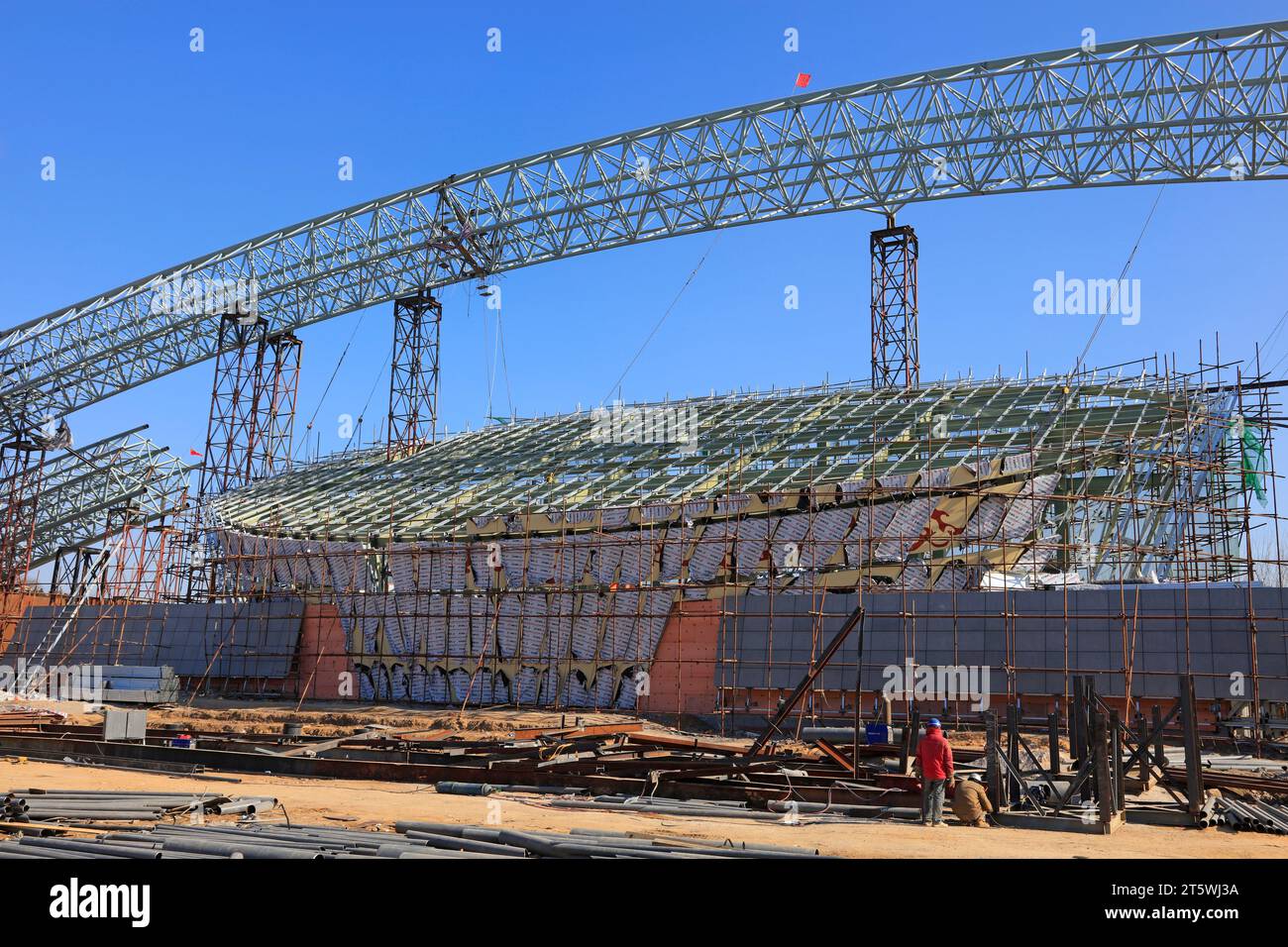 steel pipe truss Stock Photo - Alamy