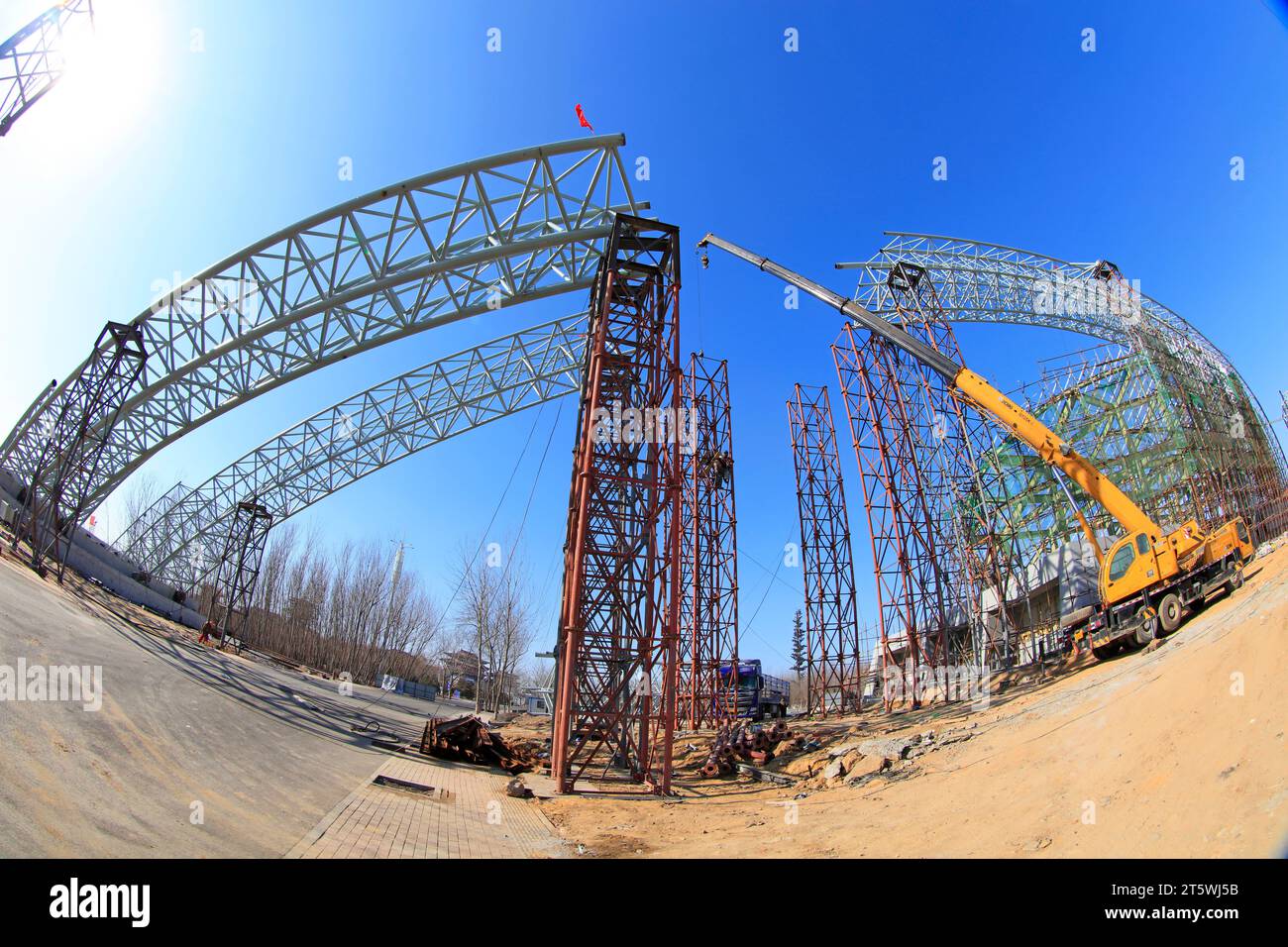 steel pipe truss Stock Photo - Alamy