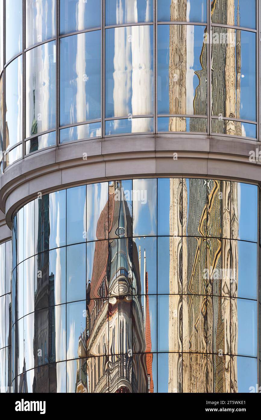 Modern buildings in Vienna city center. Moden Wien skyline. Austria ...