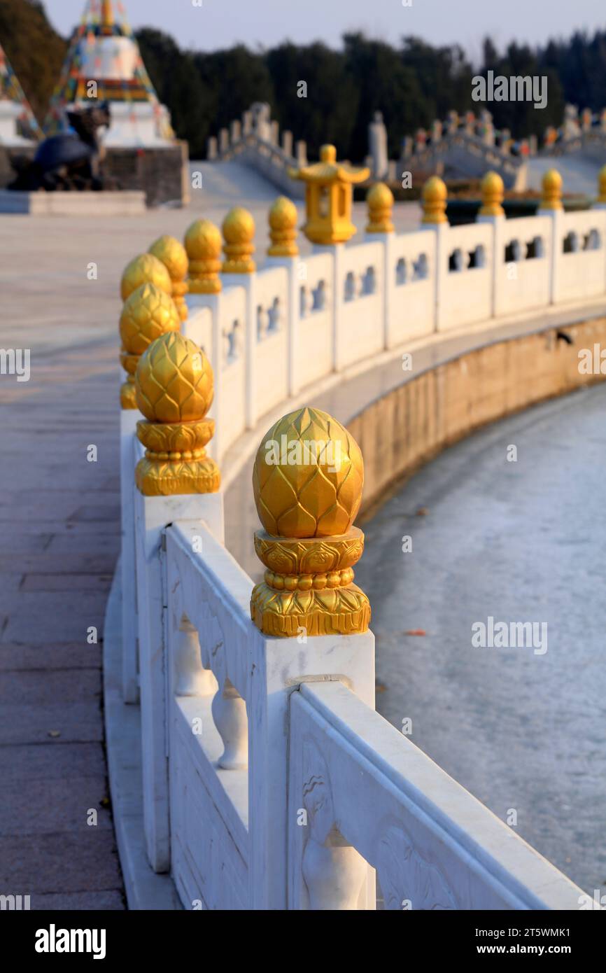 Chinese traditional style railing Stock Photo - Alamy