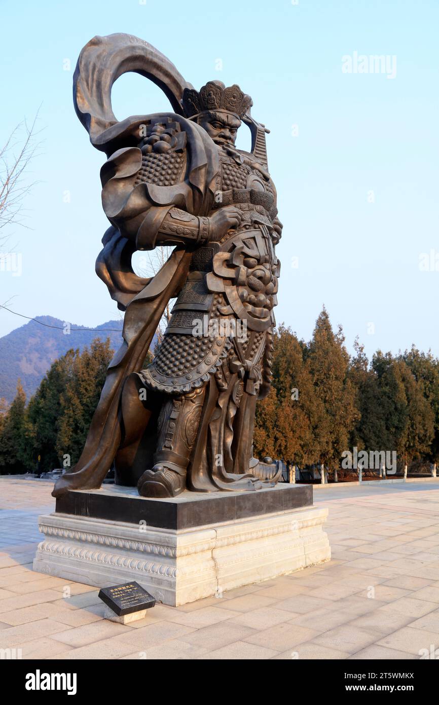 Ancient Chinese Temple sculpture Stock Photo - Alamy