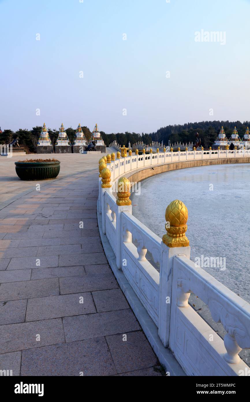 Chinese traditional style railing Stock Photo - Alamy