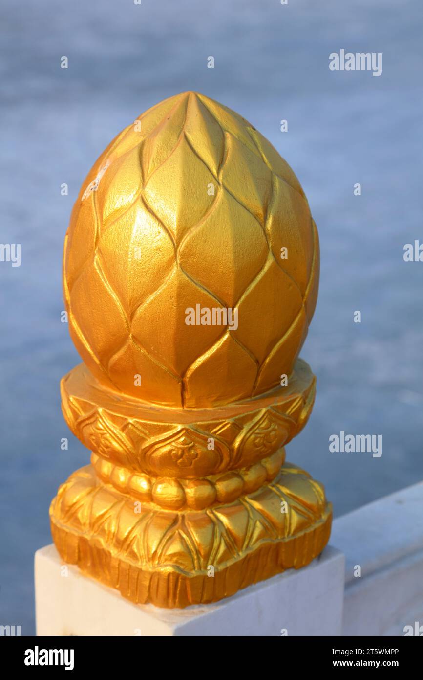 Chinese traditional style gilt railing Stock Photo - Alamy