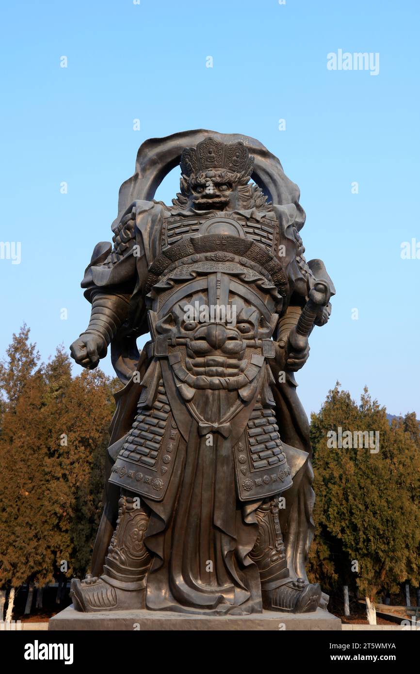 Ancient Chinese Temple sculpture Stock Photo - Alamy