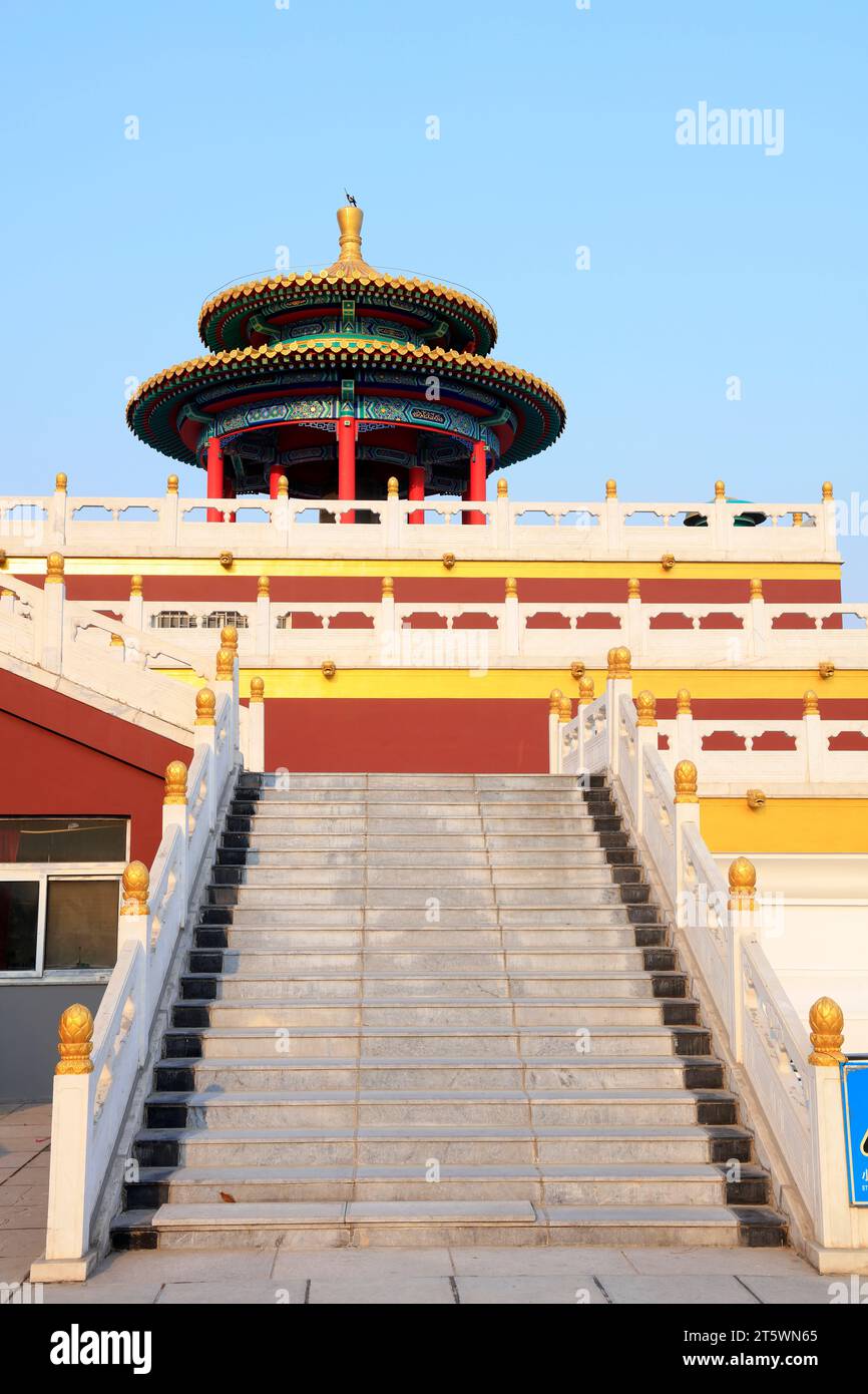 ancient China temple architectural scenery Stock Photo - Alamy