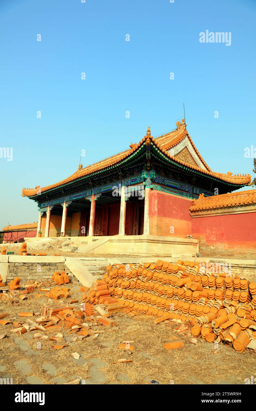 Ancient Chinese traditional architecture Stock Photo - Alamy